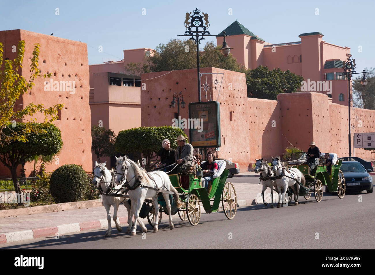Calèches marrakech Banque de photographies et d’images à haute ...