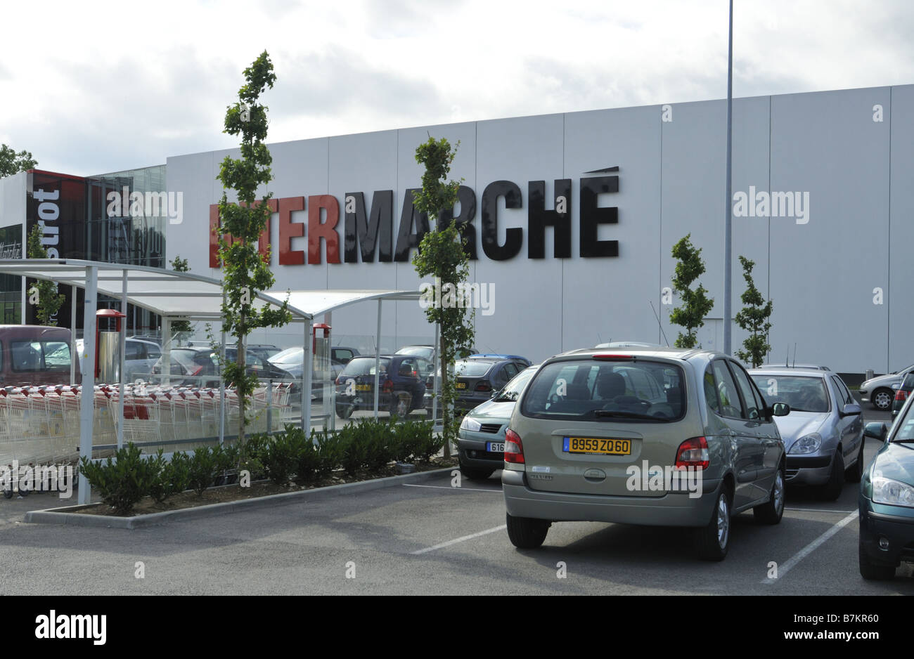 Intermarche intermarche Banque de photographies et d’images à haute ...