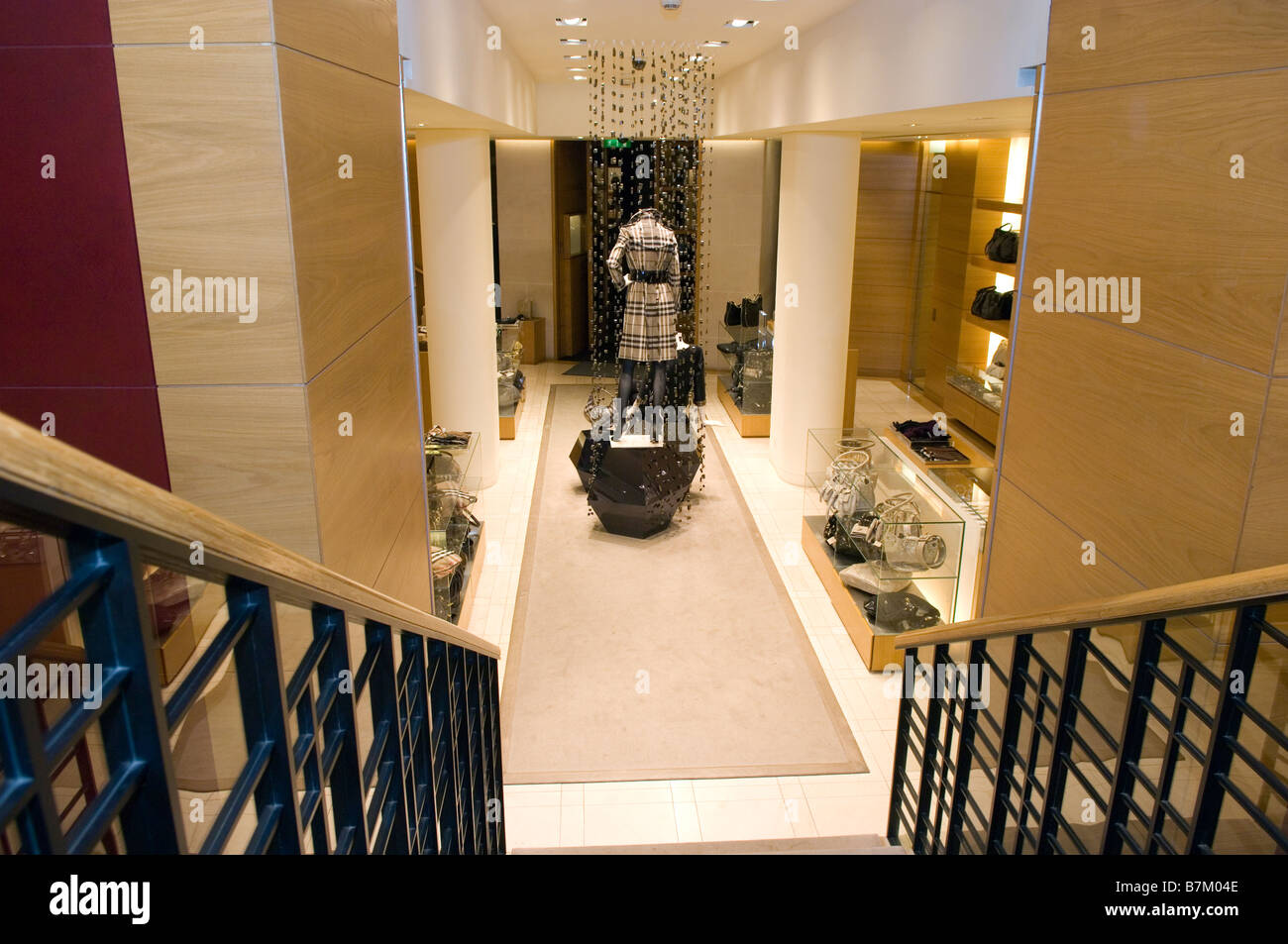 Burberry chav Banque de photographies et d’images à haute résolution ...