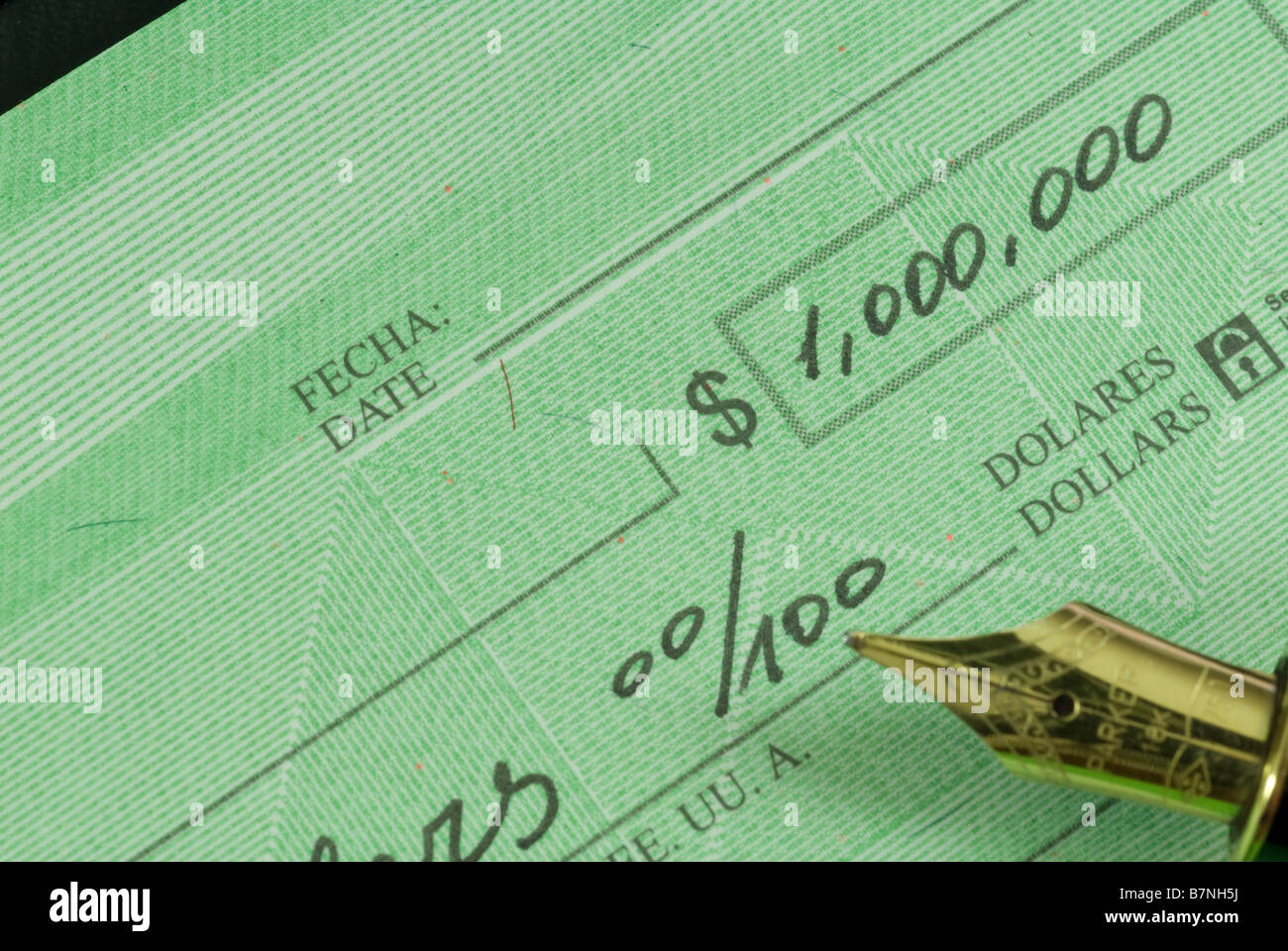 One million dollars cheque pen Banque de photographies et d’images à ...
