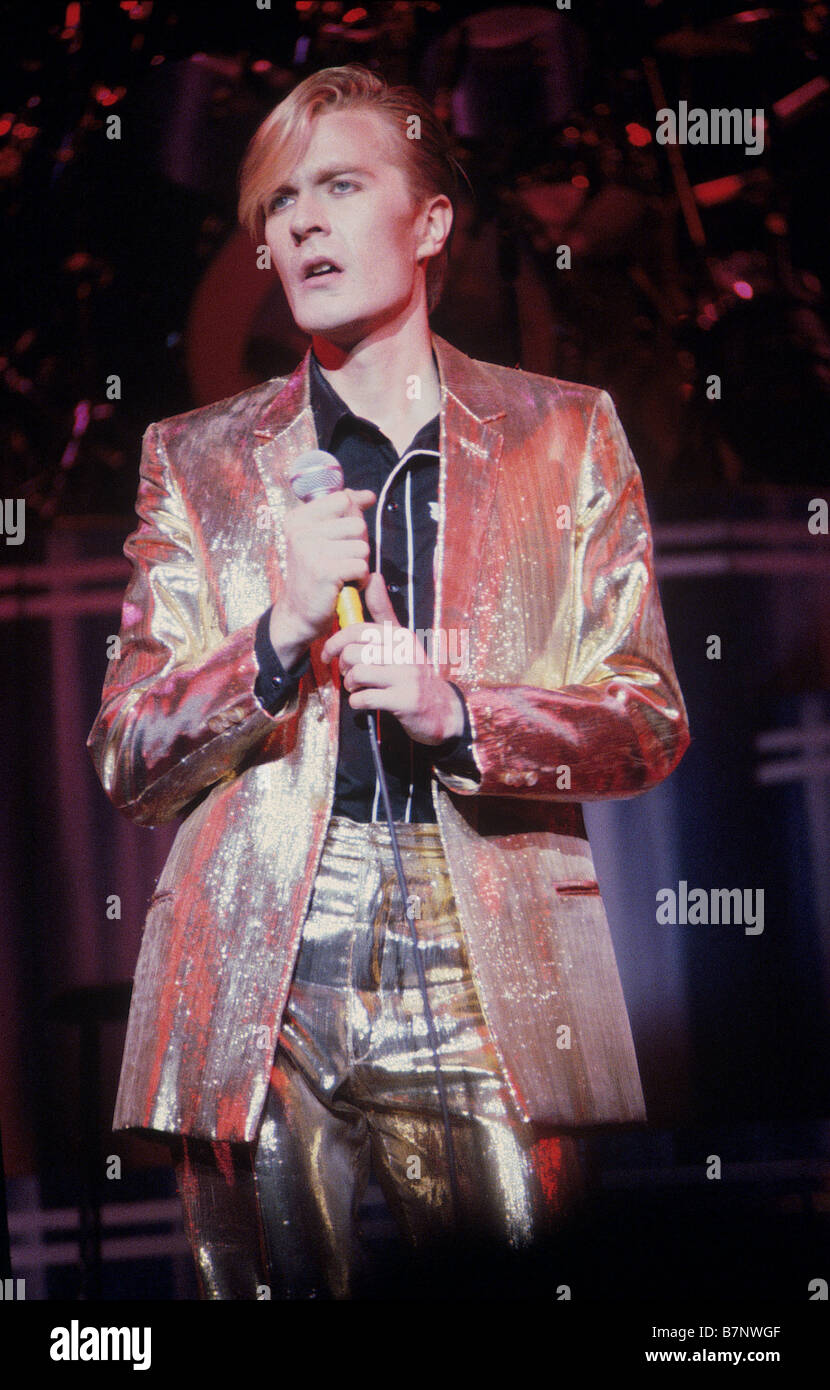 Lead singer of the pop band abc Banque de photographies et d’images à haute résolution - Alamy