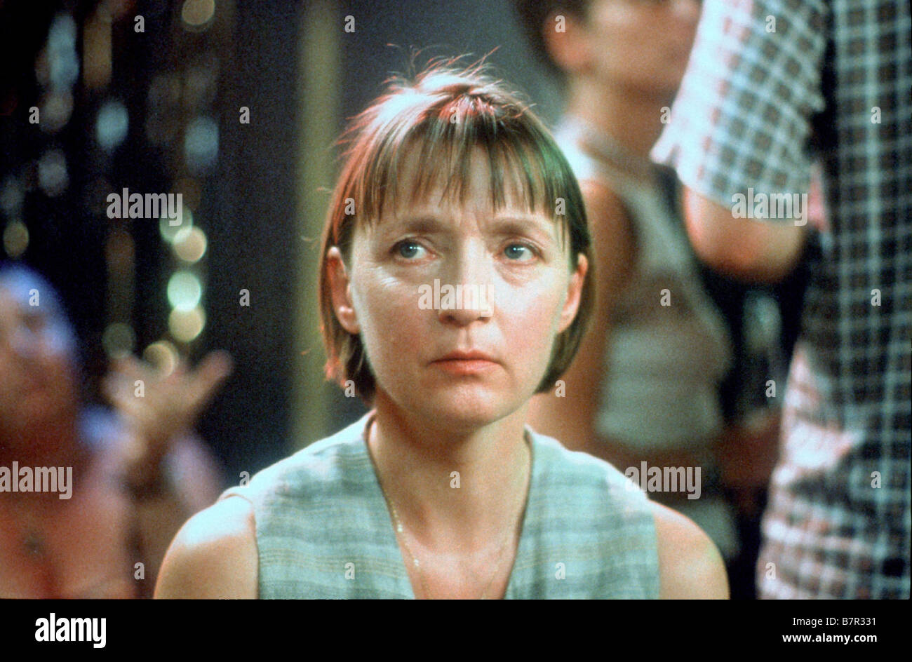 Tout ou rien 2002 lesley manville Banque de photographies et d’images à ...