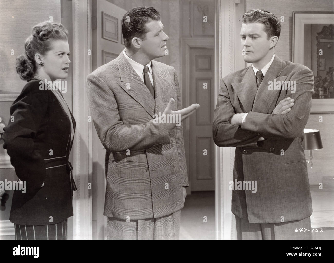 La fille et le garçon le temps, le lieu et la jeune fille, l'Année ...