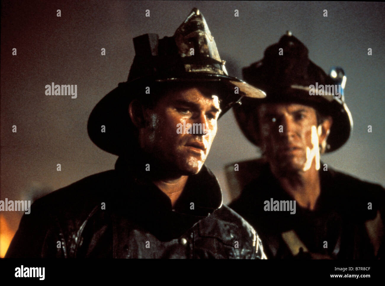 Backdraft kurt russell 1991 Banque de photographies et d’images à haute ...
