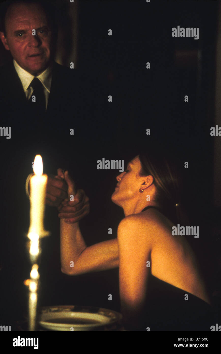 Anthony hopkins julianne moore hannibal Banque de photographies et d’images à haute résolution ...