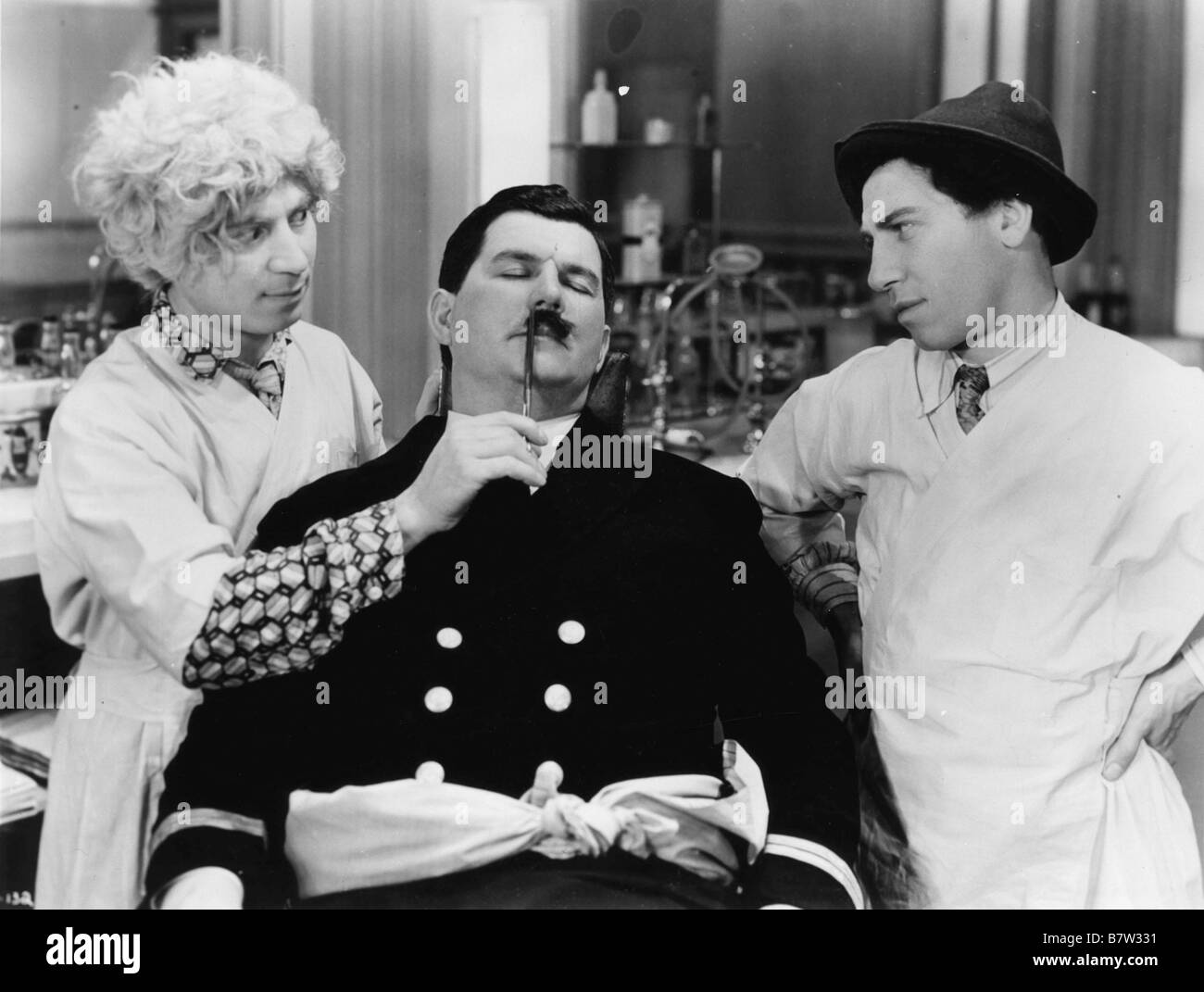 Affaire de singe 1931 chico marx Banque de photographies et d’images à ...