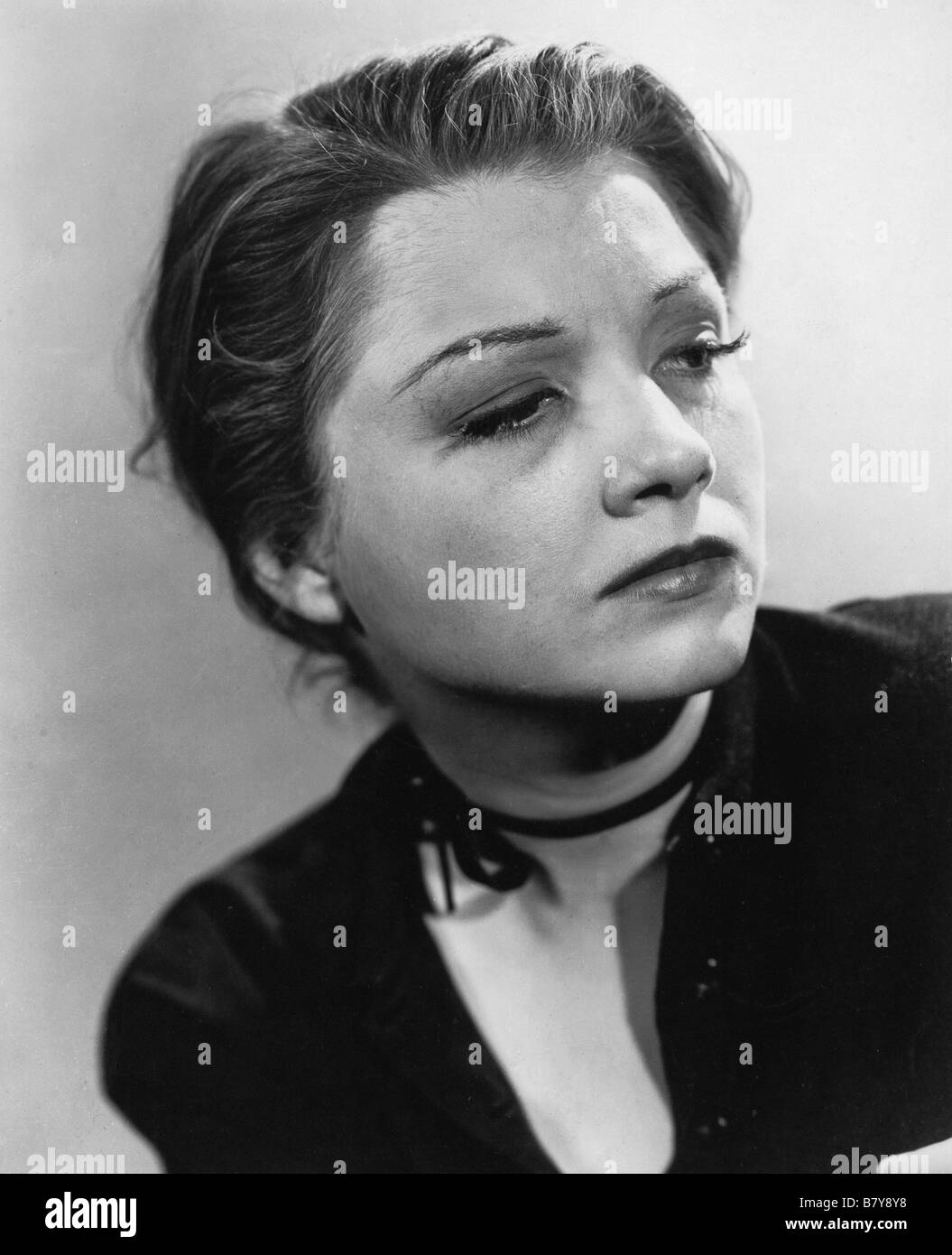 Anne Baxter Portrait pour « The Razor's Edge » réalisé par Edmund ...