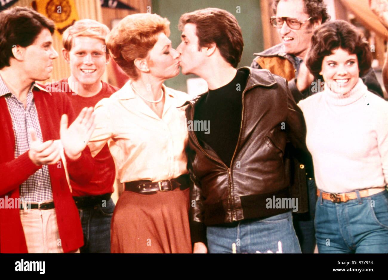 Happy Days séries télé 1974 - 1984 USA Créé par : Garry Marshall Henry Winkler, Anson Williams ...