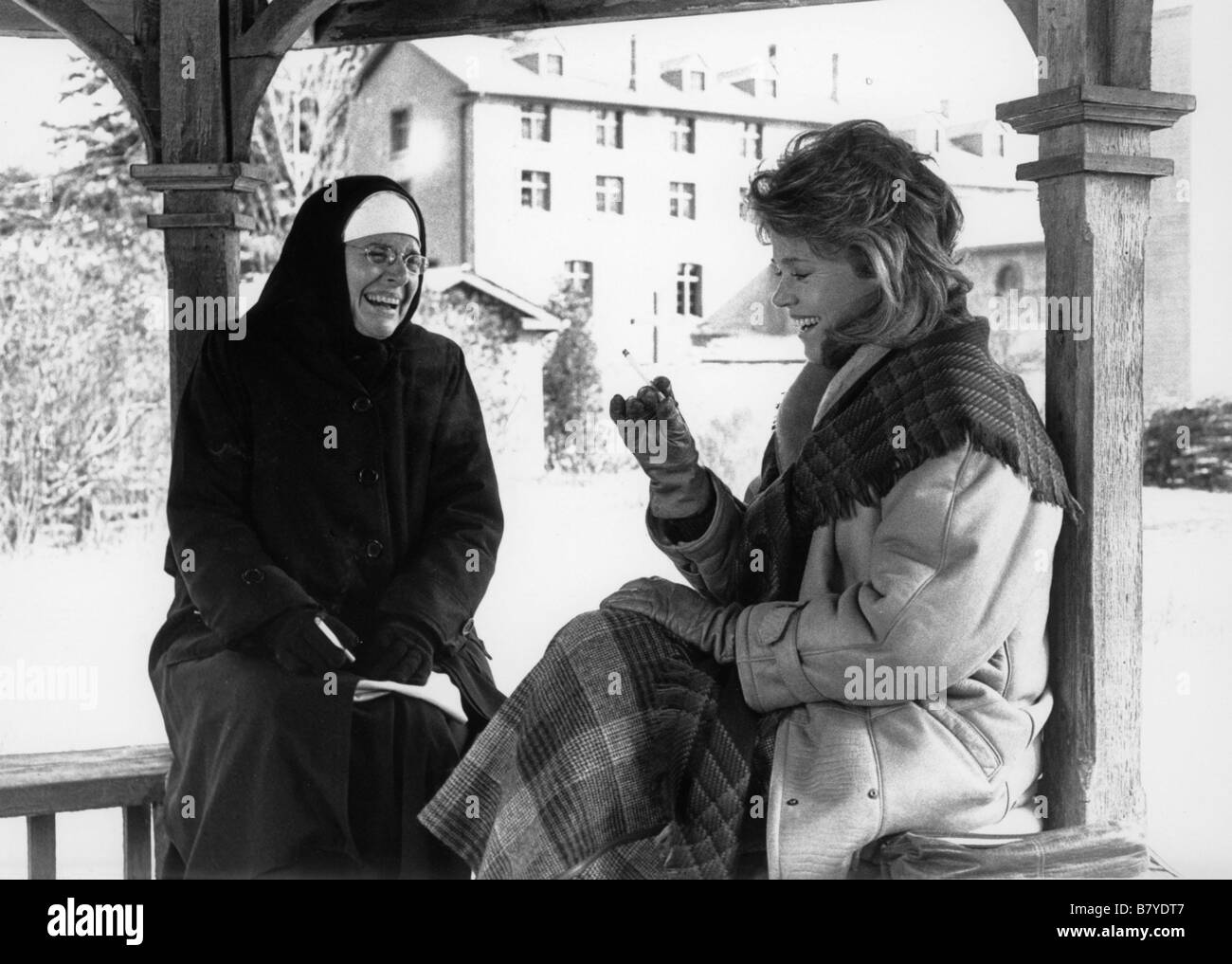 Agnes de dieu 1985 anne bancroft Banque de photographies et d’images à ...