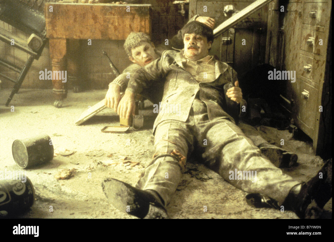 Mouse hunt nathan lane lee evans 1997 Banque de photographies et d ...