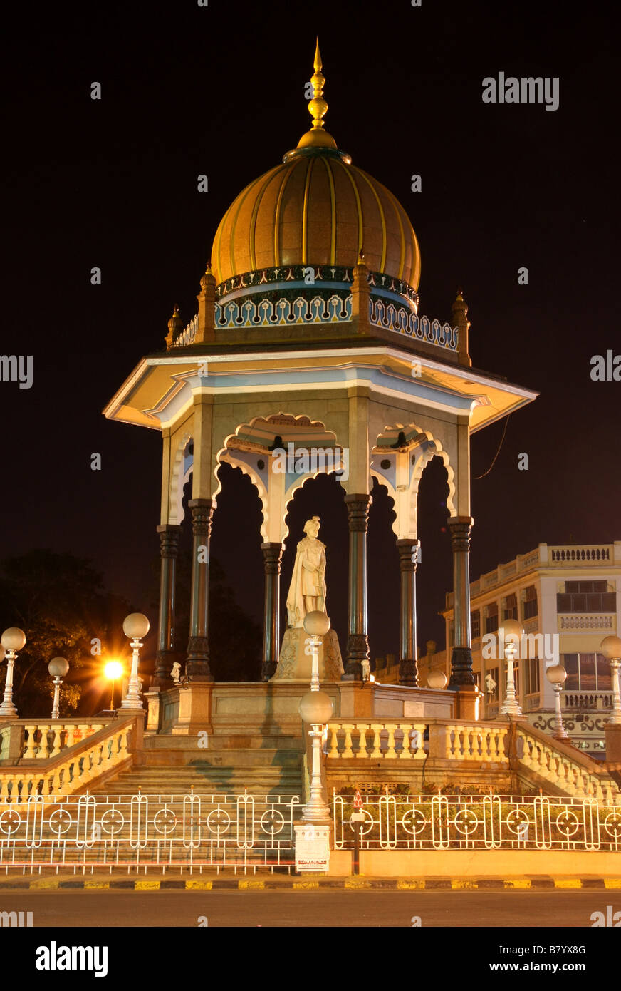 Mysore india statue monument Banque de photographies et d’images à ...