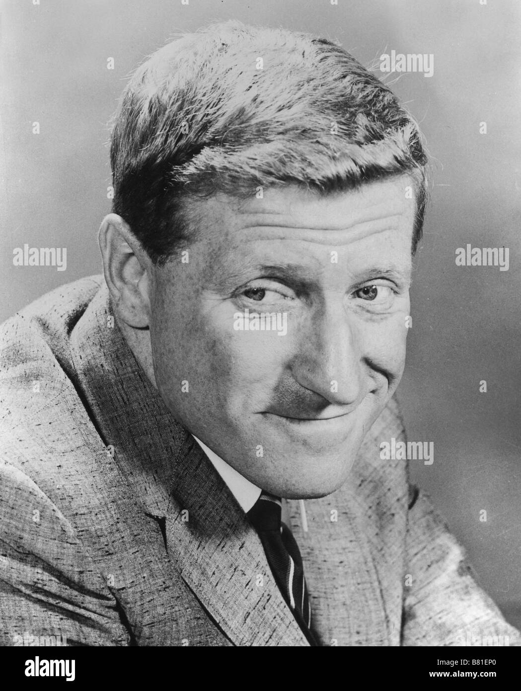 Clive revill Banque de photographies et d’images à haute résolution - Alamy