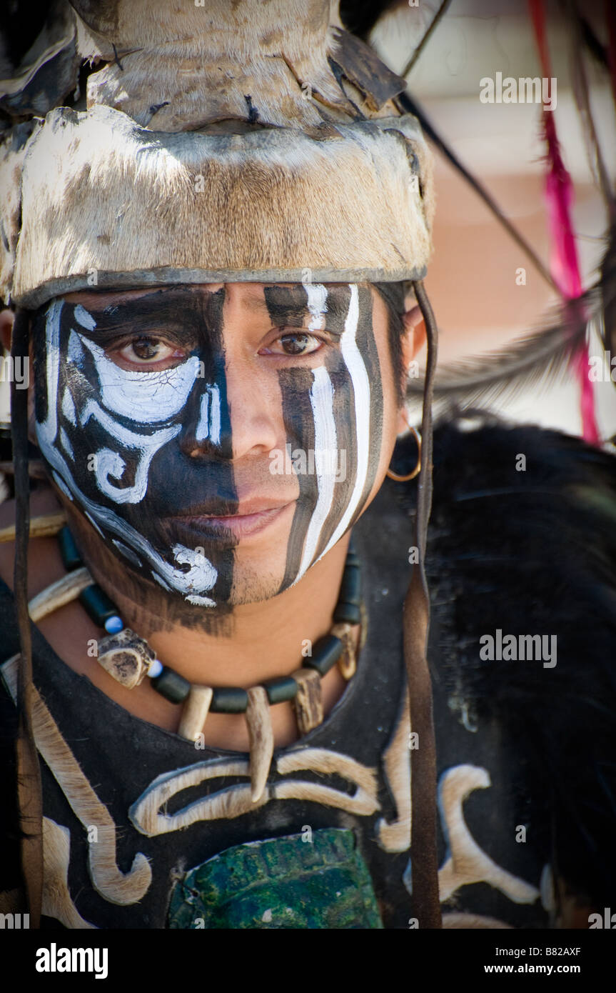 Artiste de rue mexicain Banque de photographies et d’images à haute ...