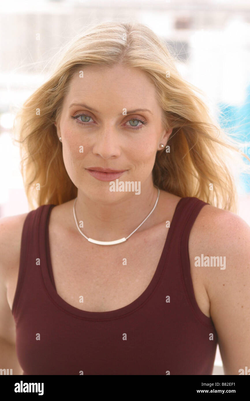 CSI : Miami série TV 2002- ? ? ? ? Emily Procter Créée par Anthony E ...