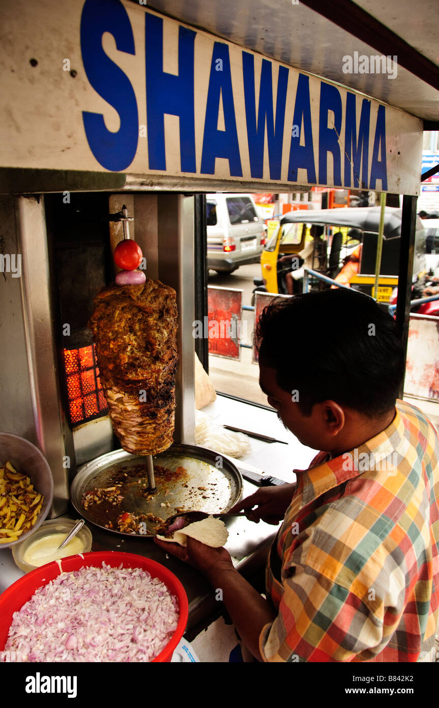 Shawarma stand Banque de photographies et d’images à haute résolution ...