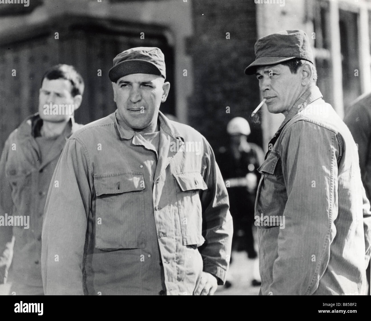 LES DOUZE SALOPARDS Les douze salopards Année : 1967 - USA Telly ...