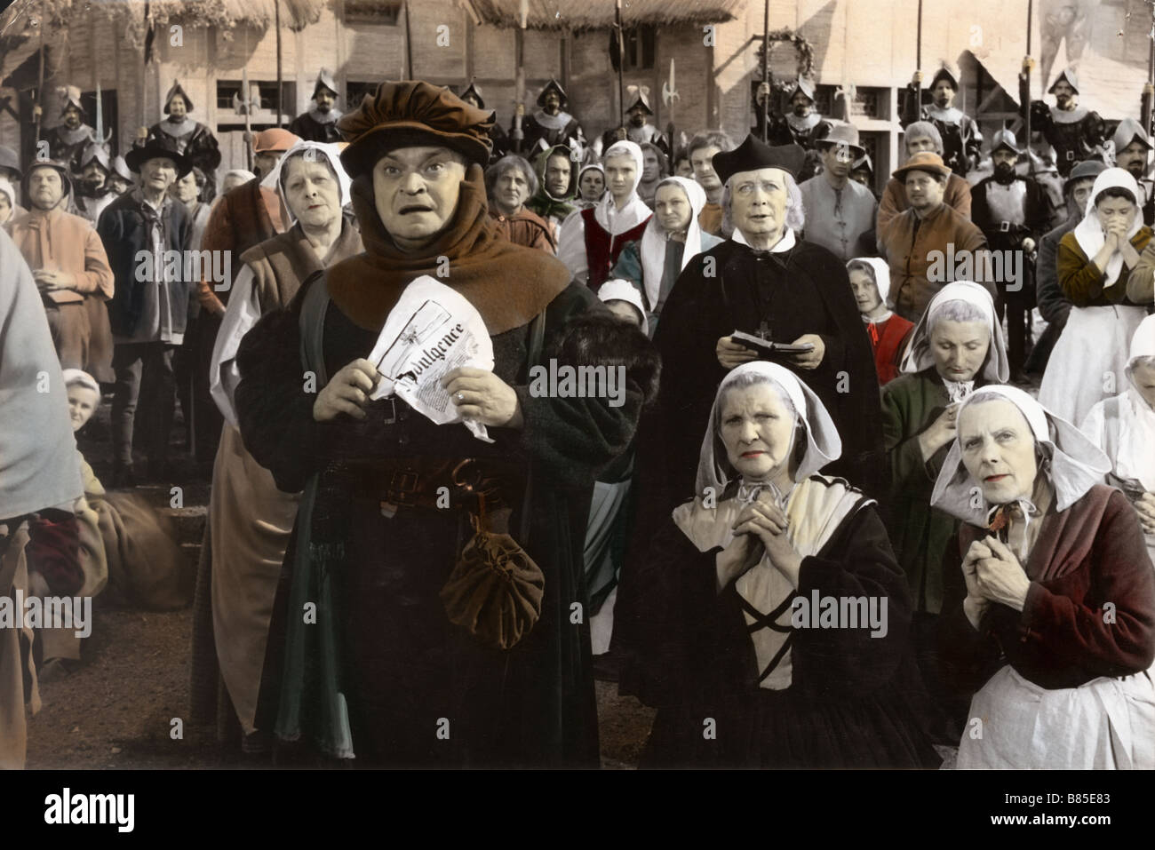 Raymond Souplex réalisé par Joris Ivens Gérard Philipe Photo Stock - Alamy