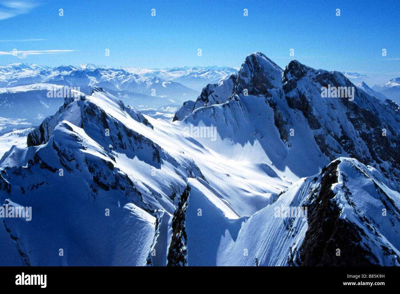 Col des aravis hiver Banque de photographies et d’images à haute ...