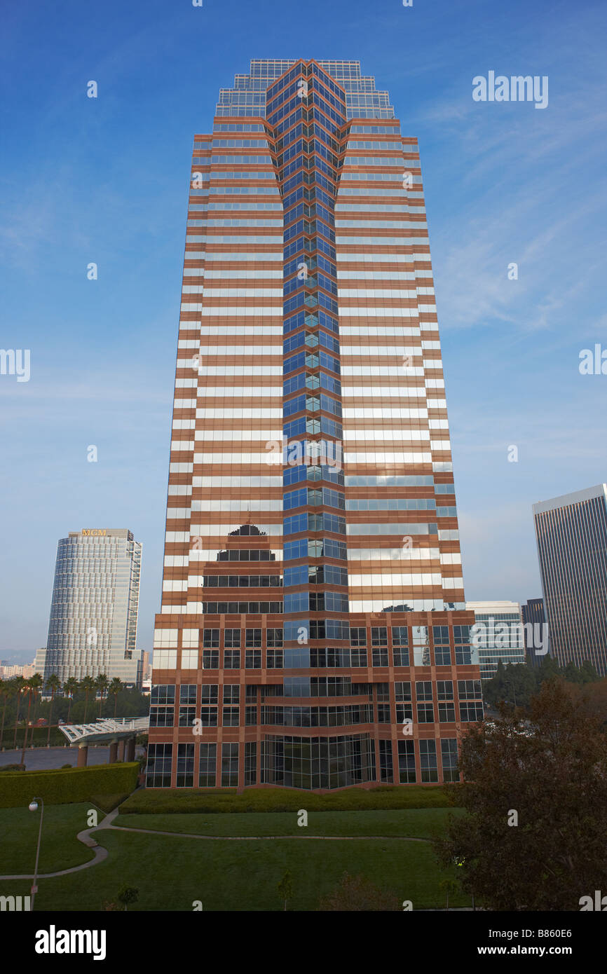 Nakatomi tower Banque de photographies et d’images à haute résolution ...