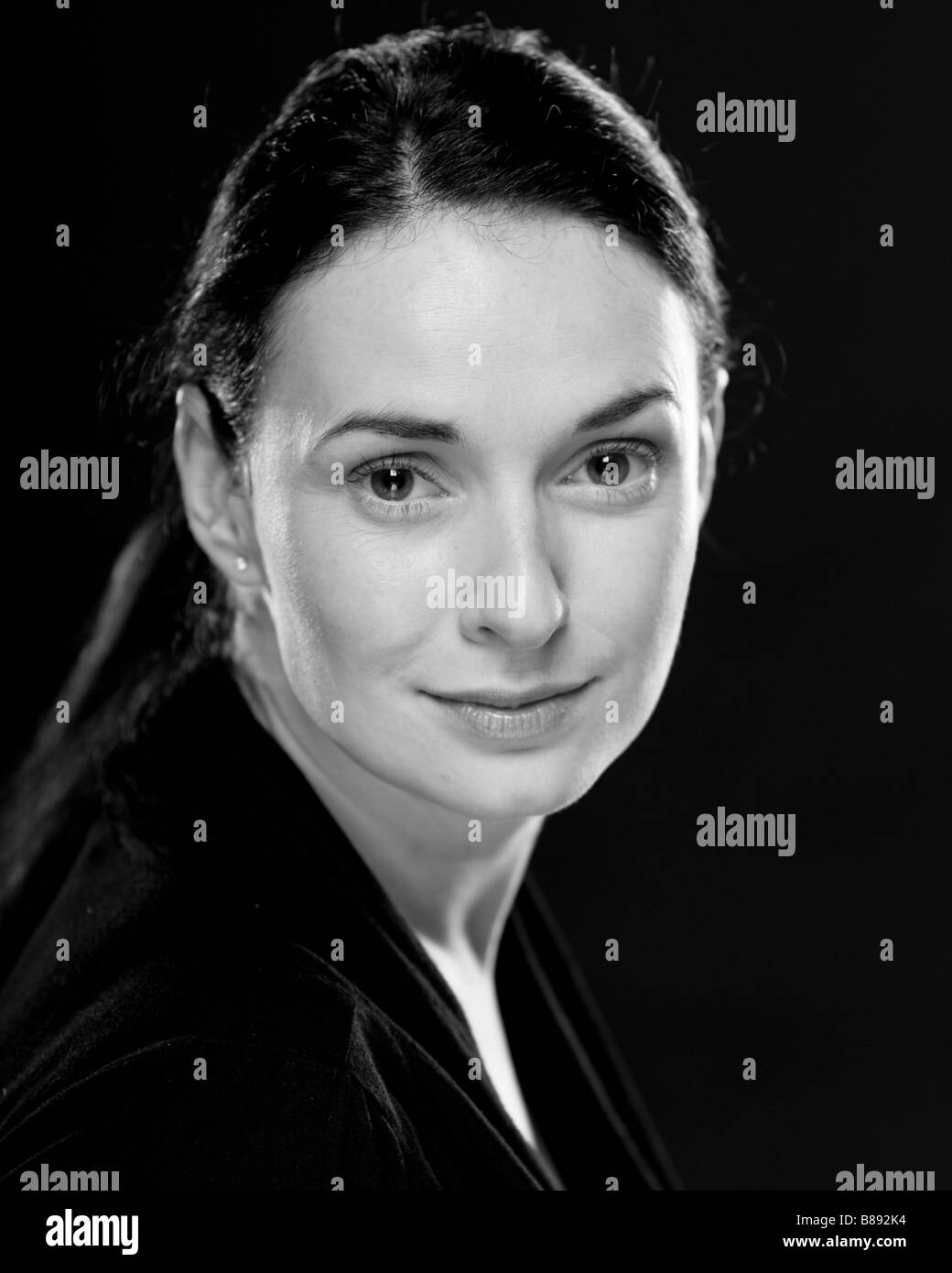 Jeune actrice noir et blanc Banque d'images noir et blanc - Alamy