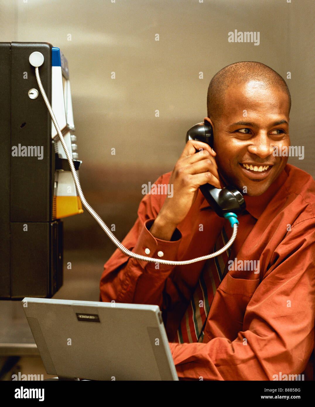 FV3812, Frank Hudec ; atterrissage plan du contrôle de la circulation ...