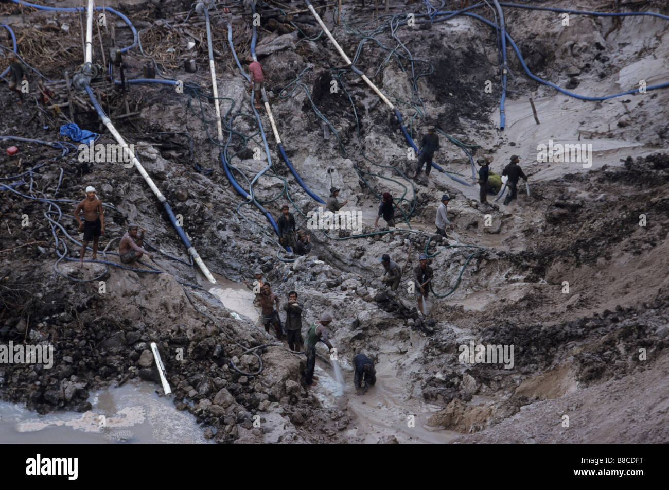 Fosse minière Banque de photographies et d’images à haute résolution - Alamy