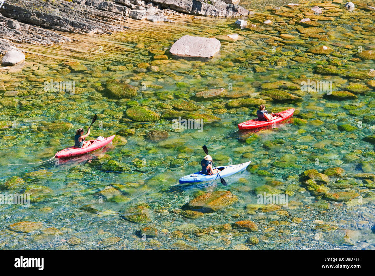 Les kayakistes Rivière Bonaventure, Gaspésie, Québec Région Photo Stock ...
