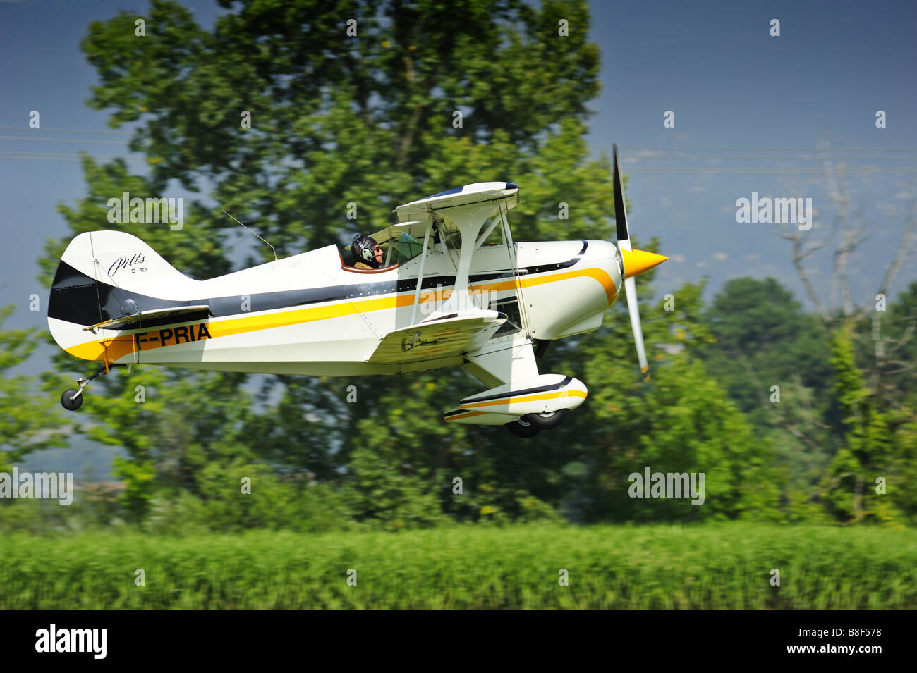 Avion acrobatique volant avion Banque de photographies et d’images à ...