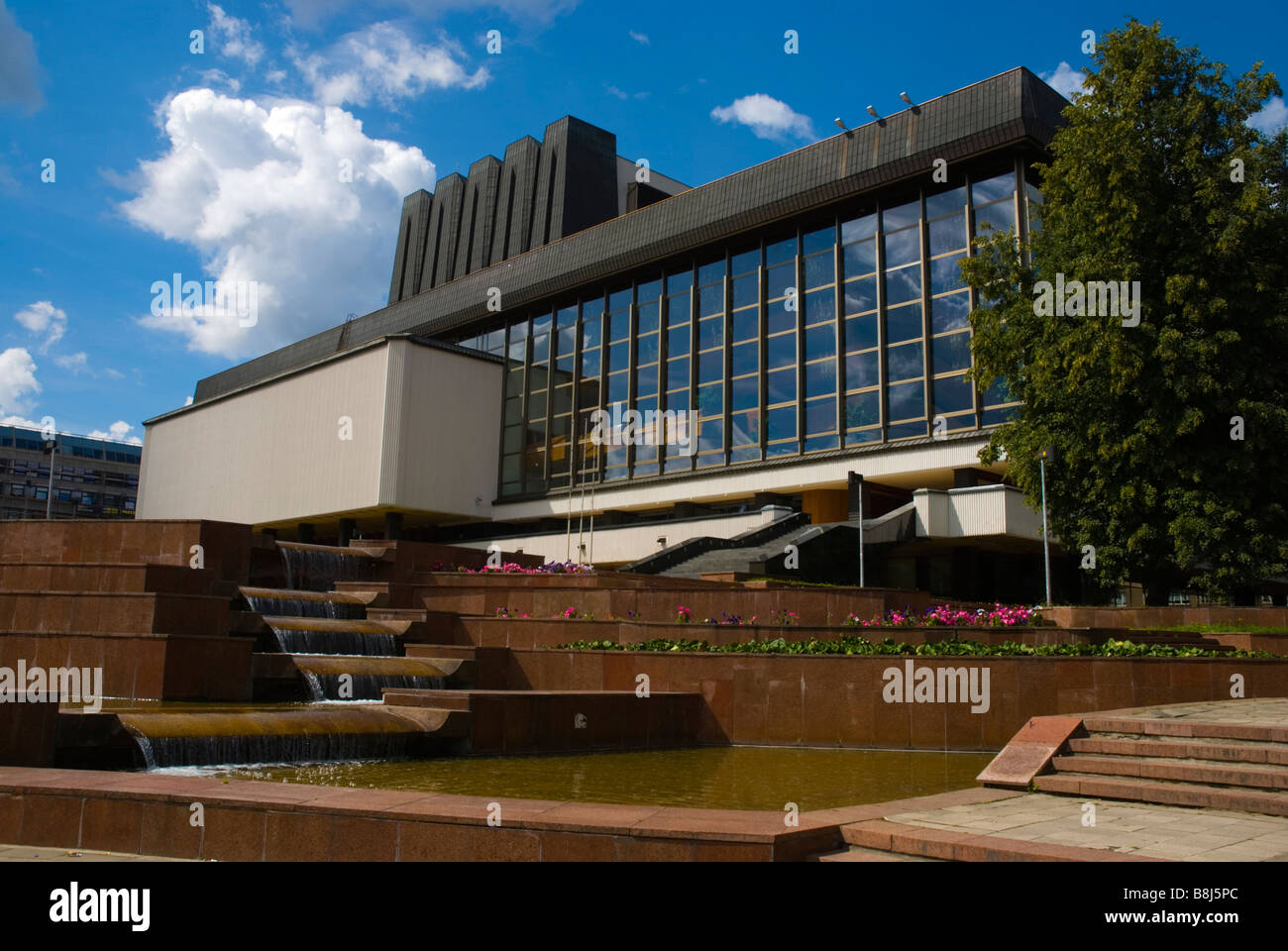 Vilnius opera house vilnius Banque de photographies et d’images à haute ...