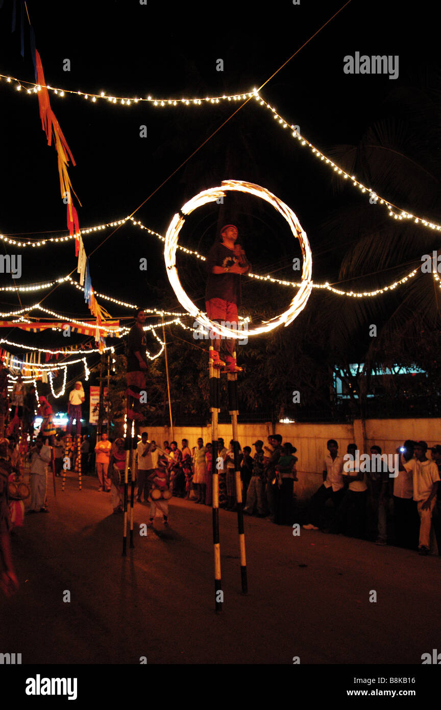 Sri Lanka, célébration de la perahera, L'ESALA PERAHERA, photo ...