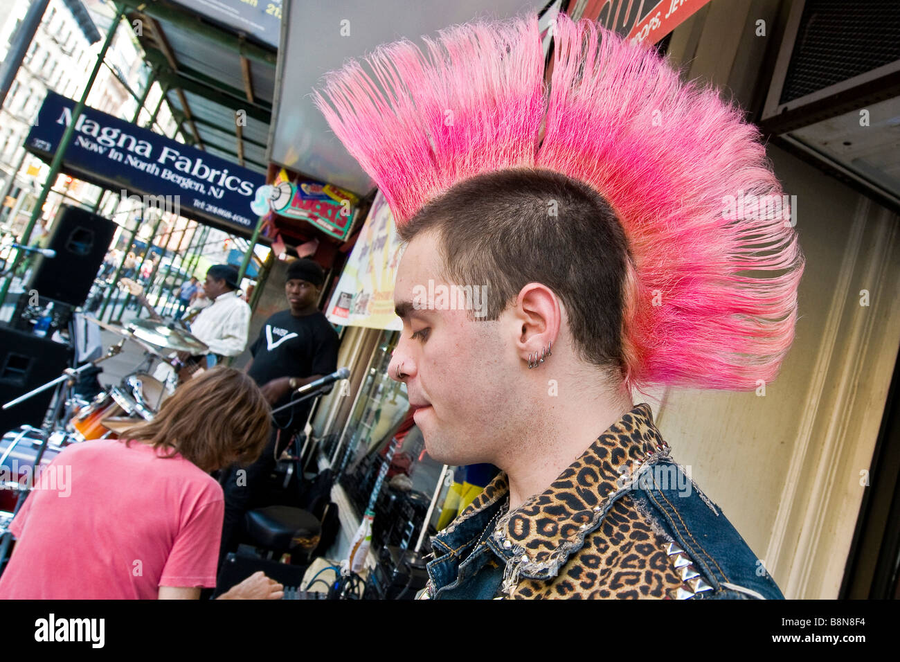 Punk mohawk Banque de photographies et d’images à haute résolution - Alamy