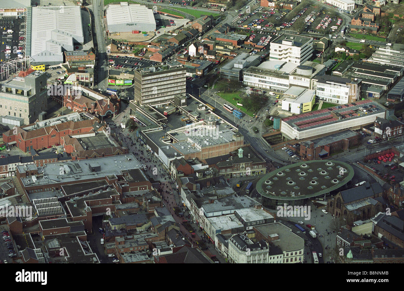 Vue aérienne de Walsall Town Center et Station de Bus West Midlands ...