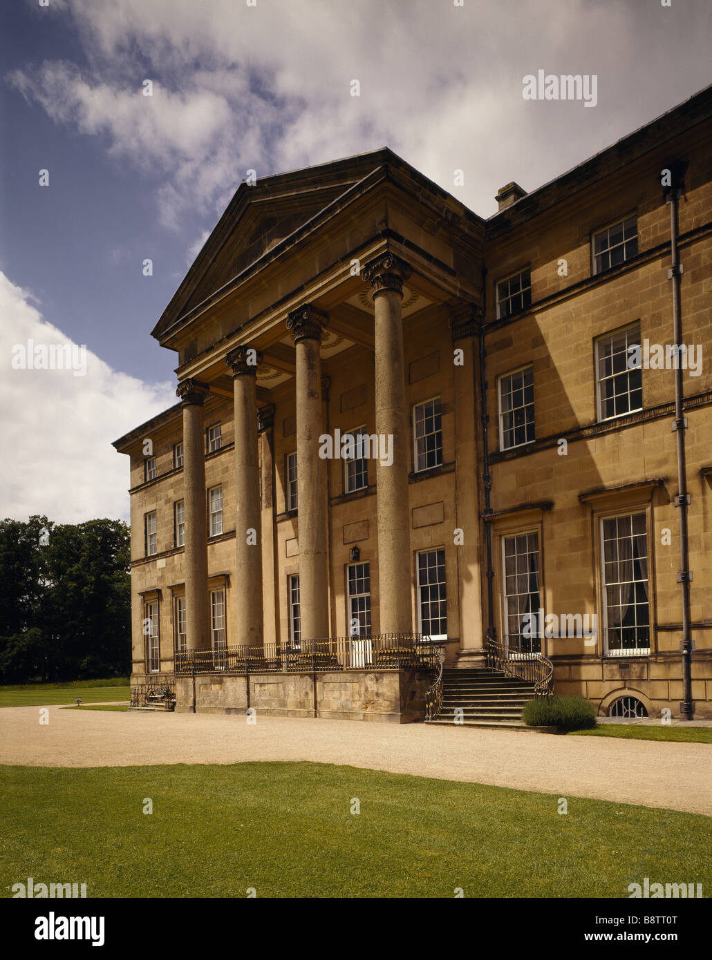 Staircase at attingham park Banque de photographies et d’images à haute ...