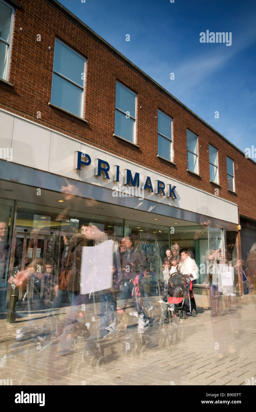 Primark discount clothes shop Banque de photographies et d’images à ...