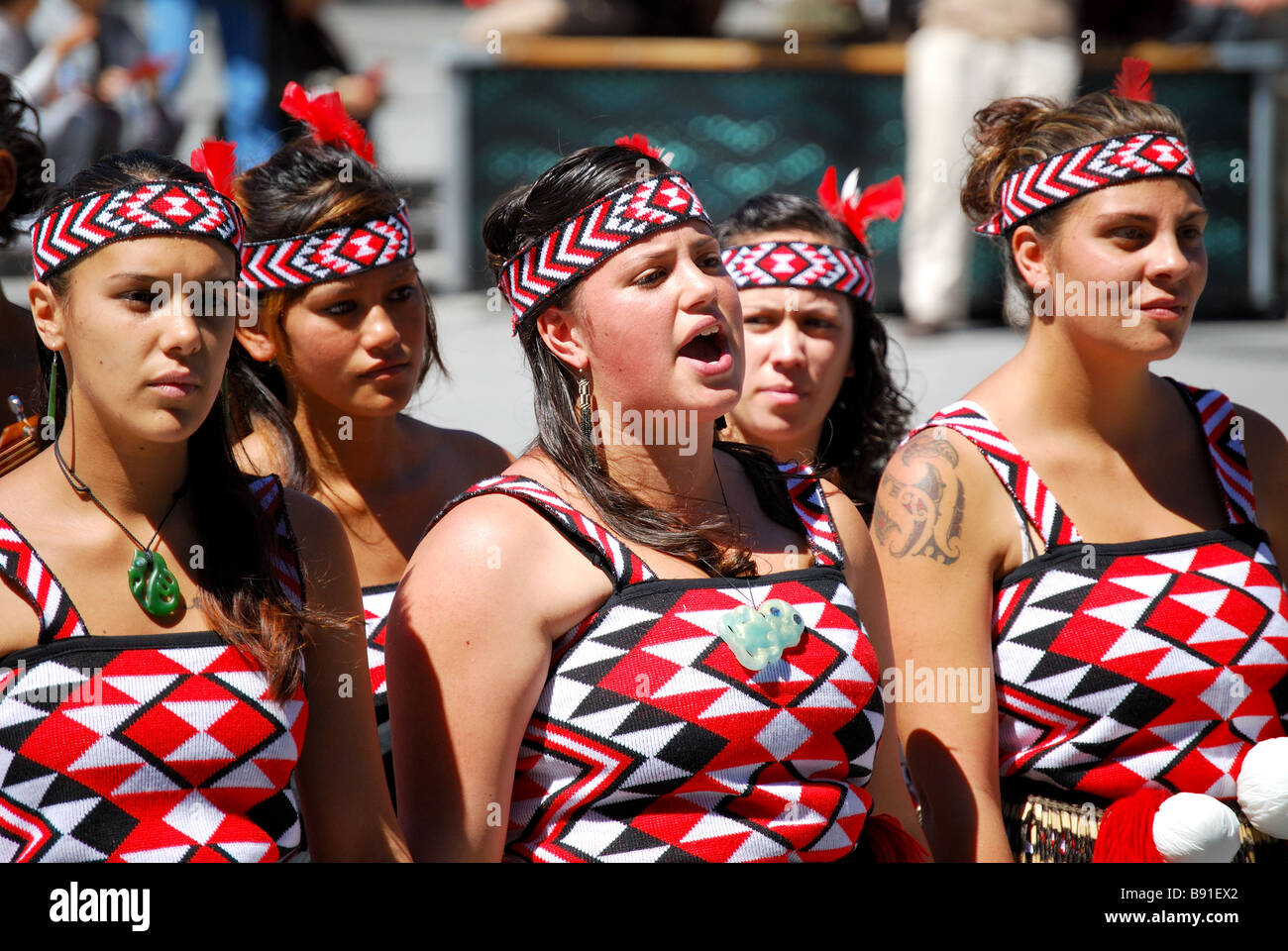 Les danseurs maoris, Place de la Cathédrale, Christchurch, Canterbury ...