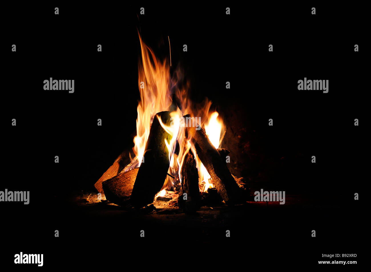 Feu chaud flammes chaleur chaleur bois Banque de photographies et d ...