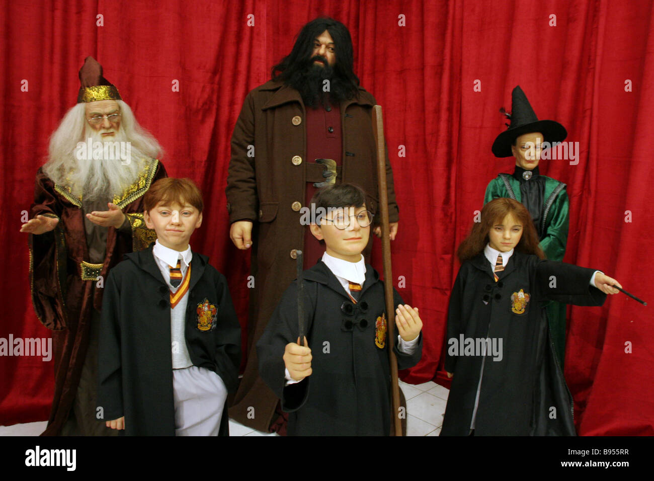 Saint Petersburg Wax Museum Personnages Personnages de Harry Potter ...
