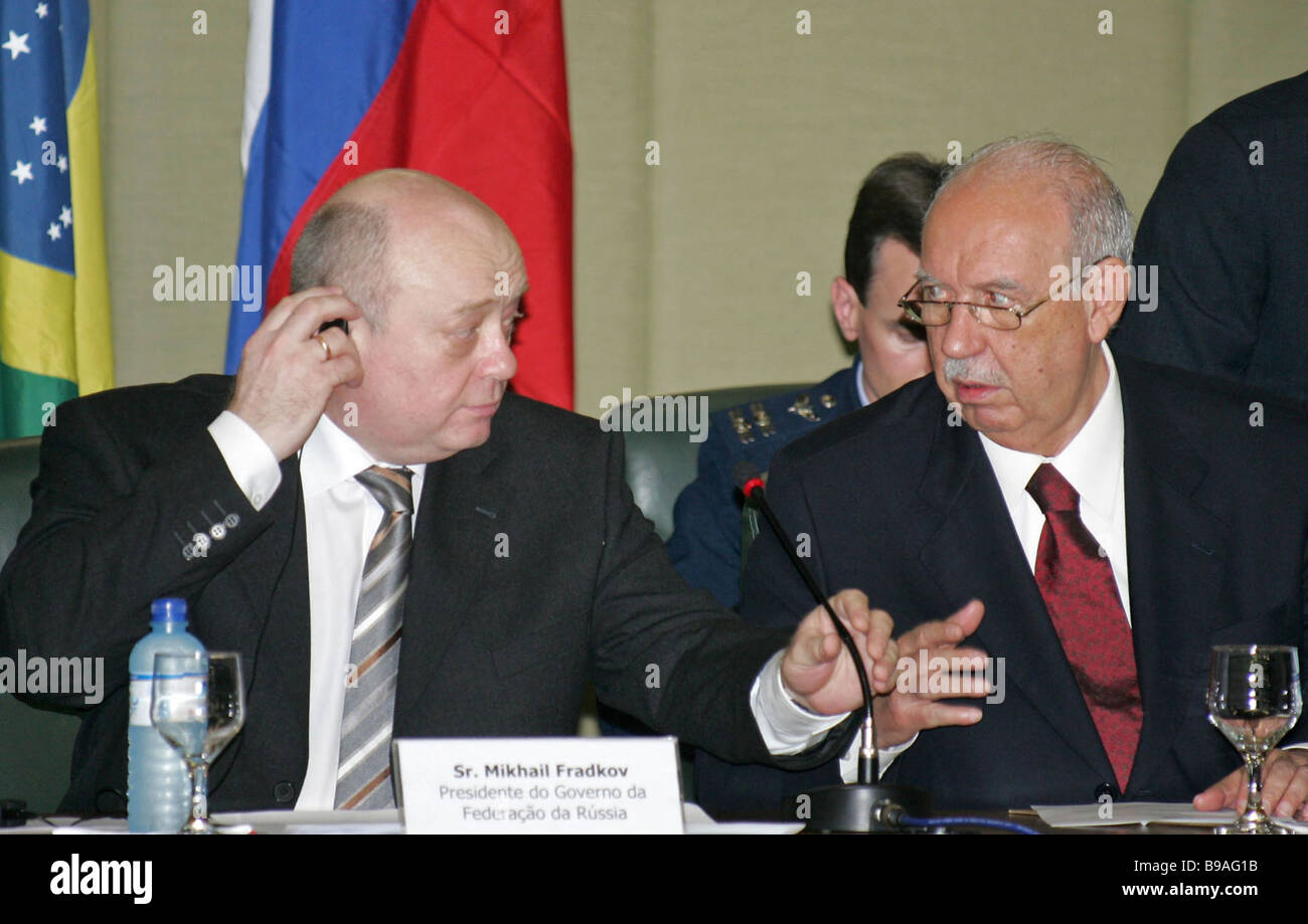 Le Premier ministre russe Mikhaïl Fradkov et vice-président brésilien ...