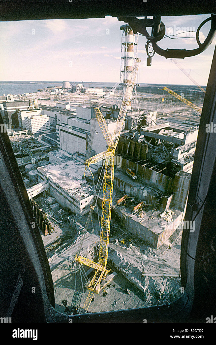 Bird's Eye View de la centrale nucléaire de Tchernobyl après l ...