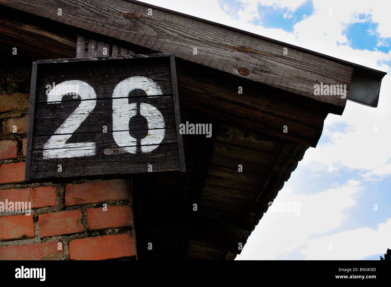 Le camp de concentration nazi abrite des prisonniers juifs mais la ...