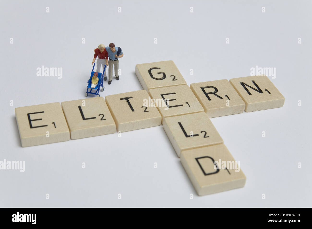 Jeu de Scrabble-stones avc les parents argent toy-figures jeu de ...