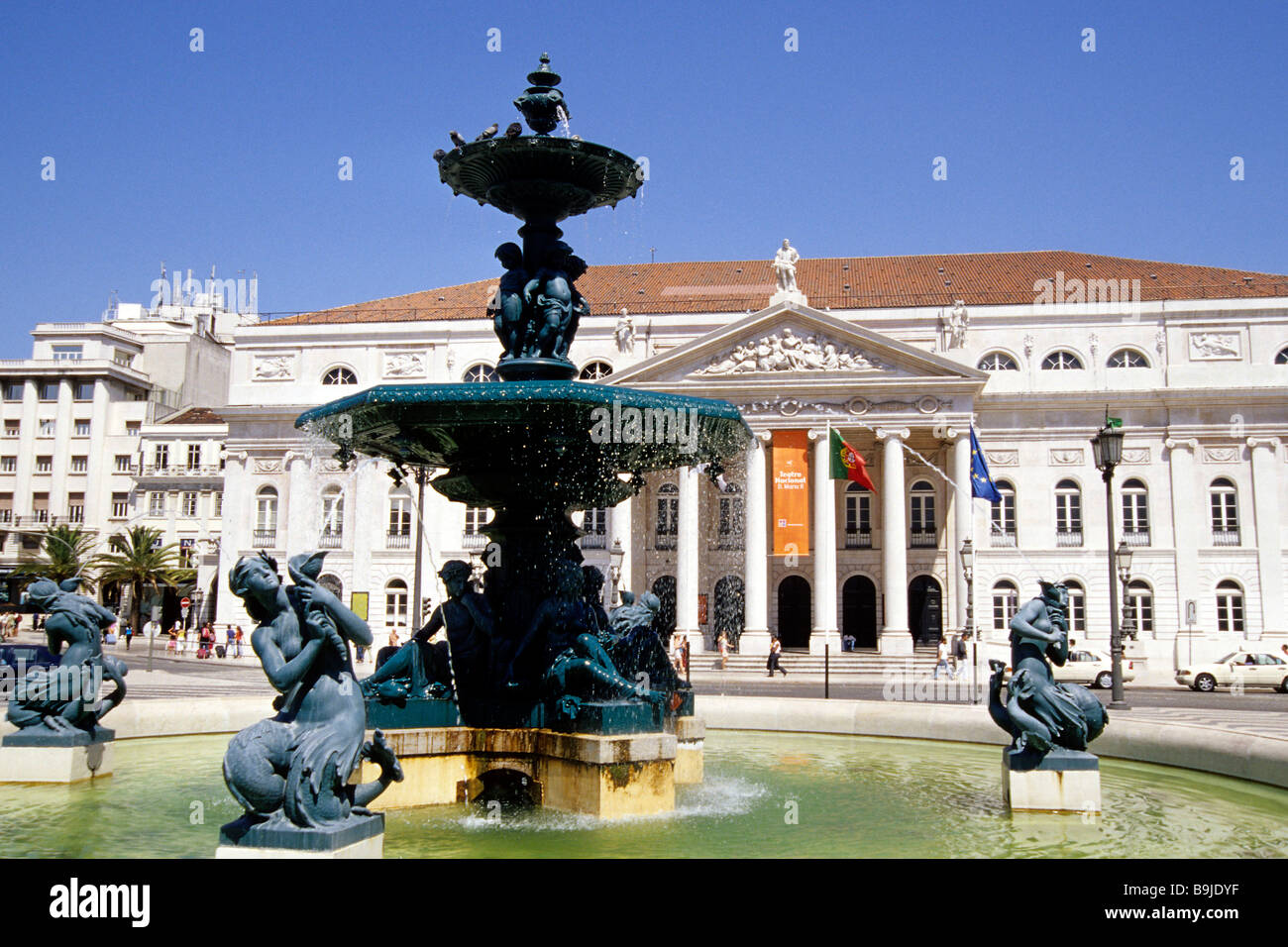 Teatro nacional de dona maria ii Banque de photographies et d’images à ...