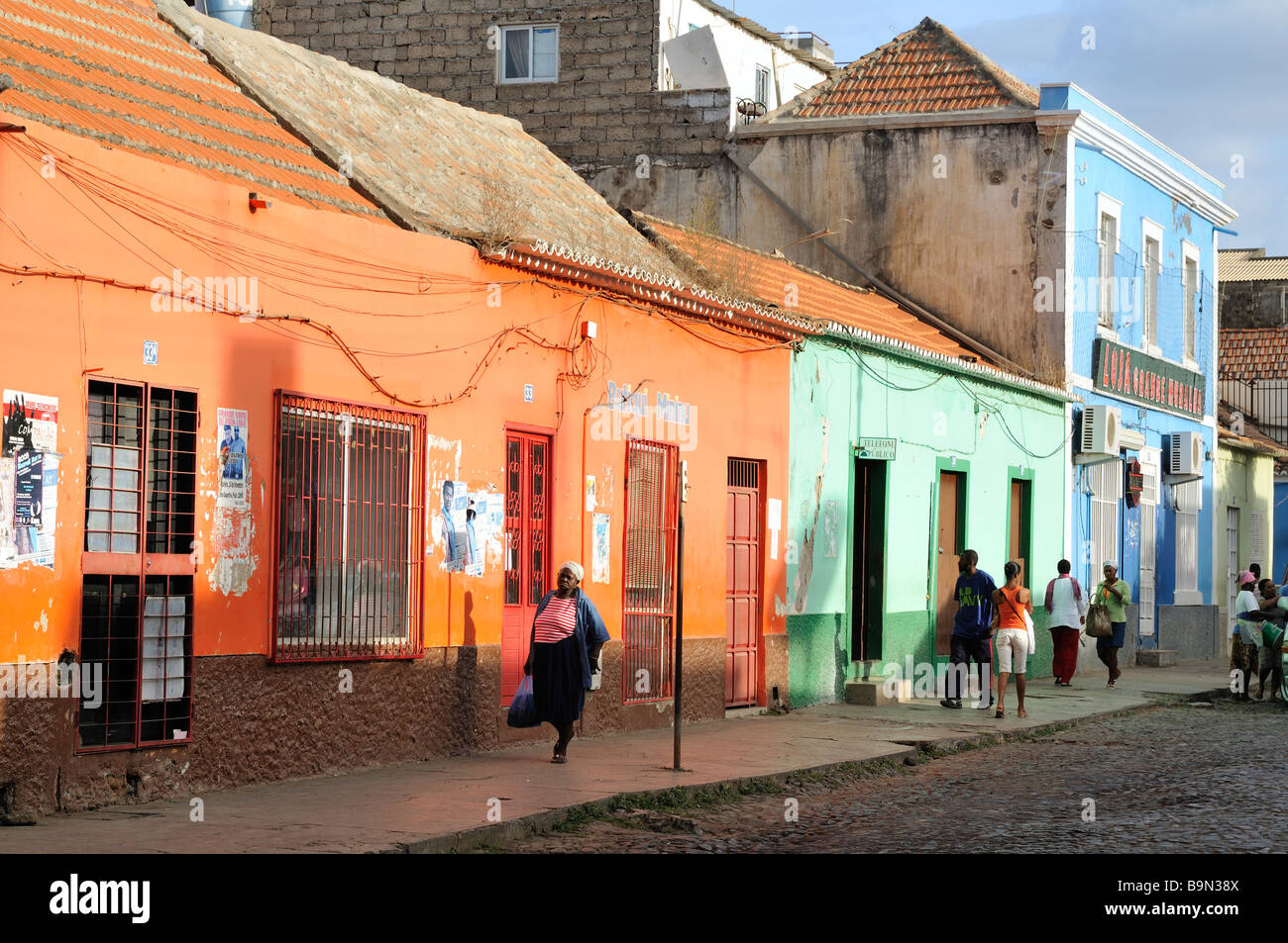 Maisons colorées, Praia, Plateau, île de Santiago, Cap-Vert, Afrique ...