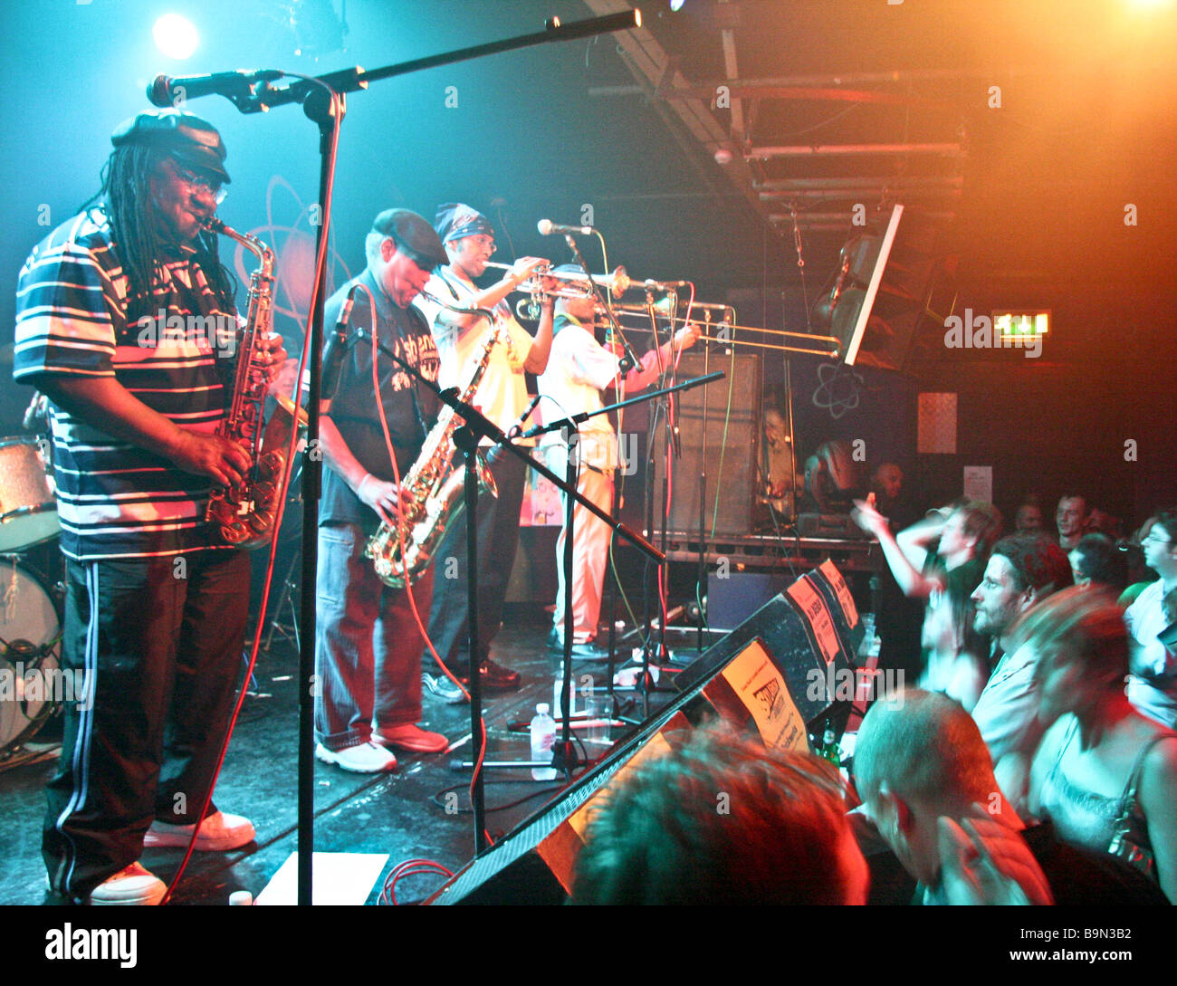 Jamaican ska Banque de photographies et d’images à haute résolution - Alamy
