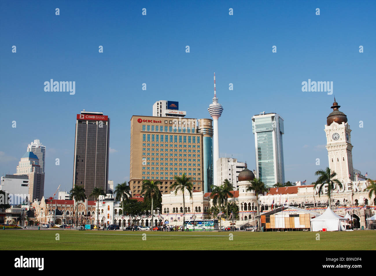 Tour merdeka Banque de photographies et d’images à haute résolution - Alamy