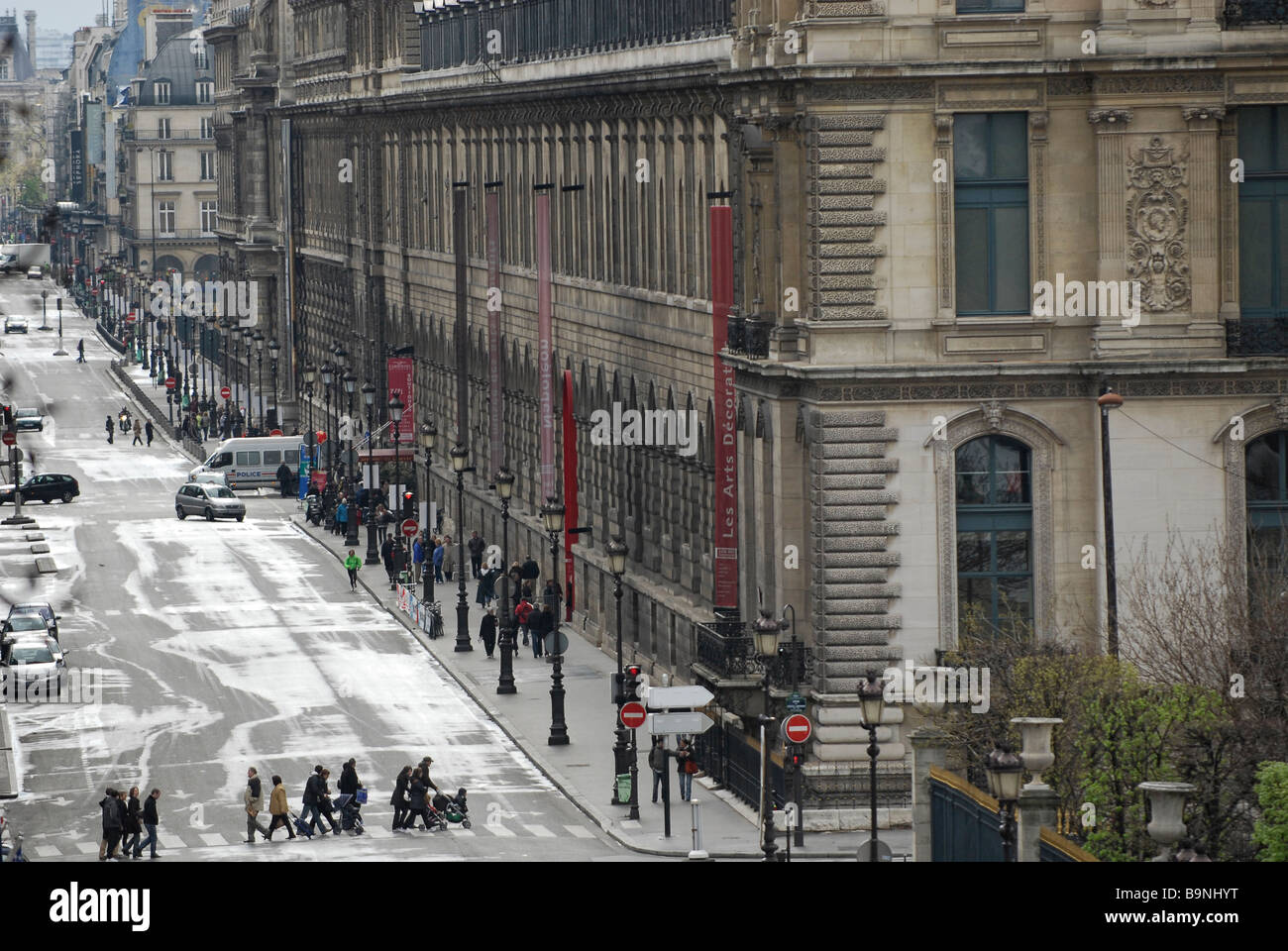 Louvre rivoli Banque de photographies et d’images à haute résolution ...