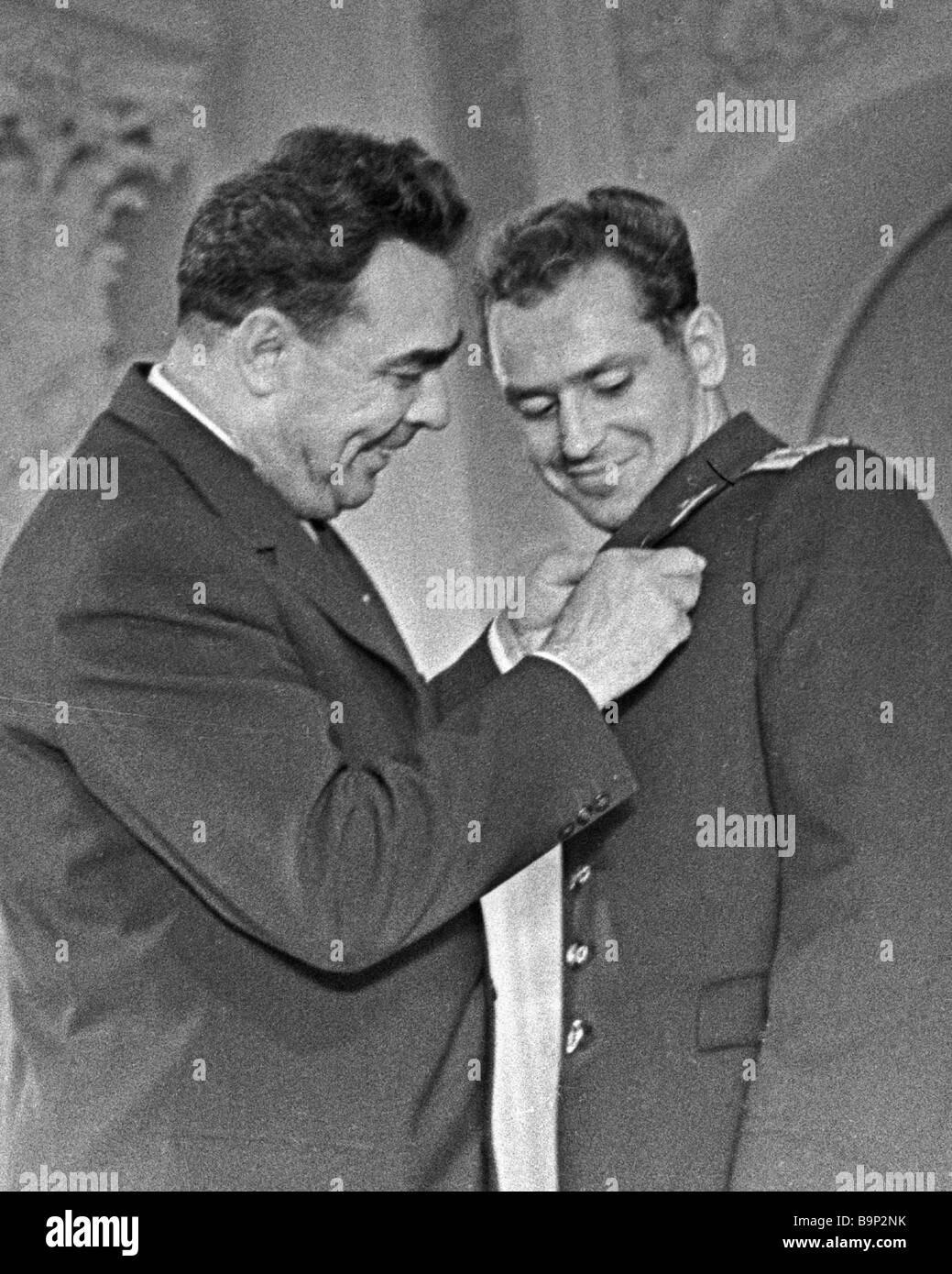 Leonid Brejnev, président du Présidium du Soviet suprême de l'URSS ...