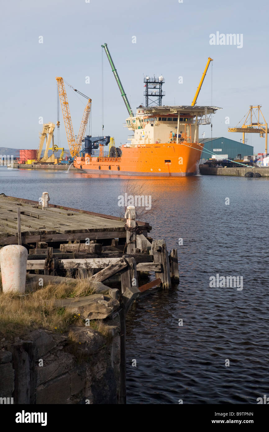 Mv valiant Banque de photographies et d’images à haute résolution - Alamy