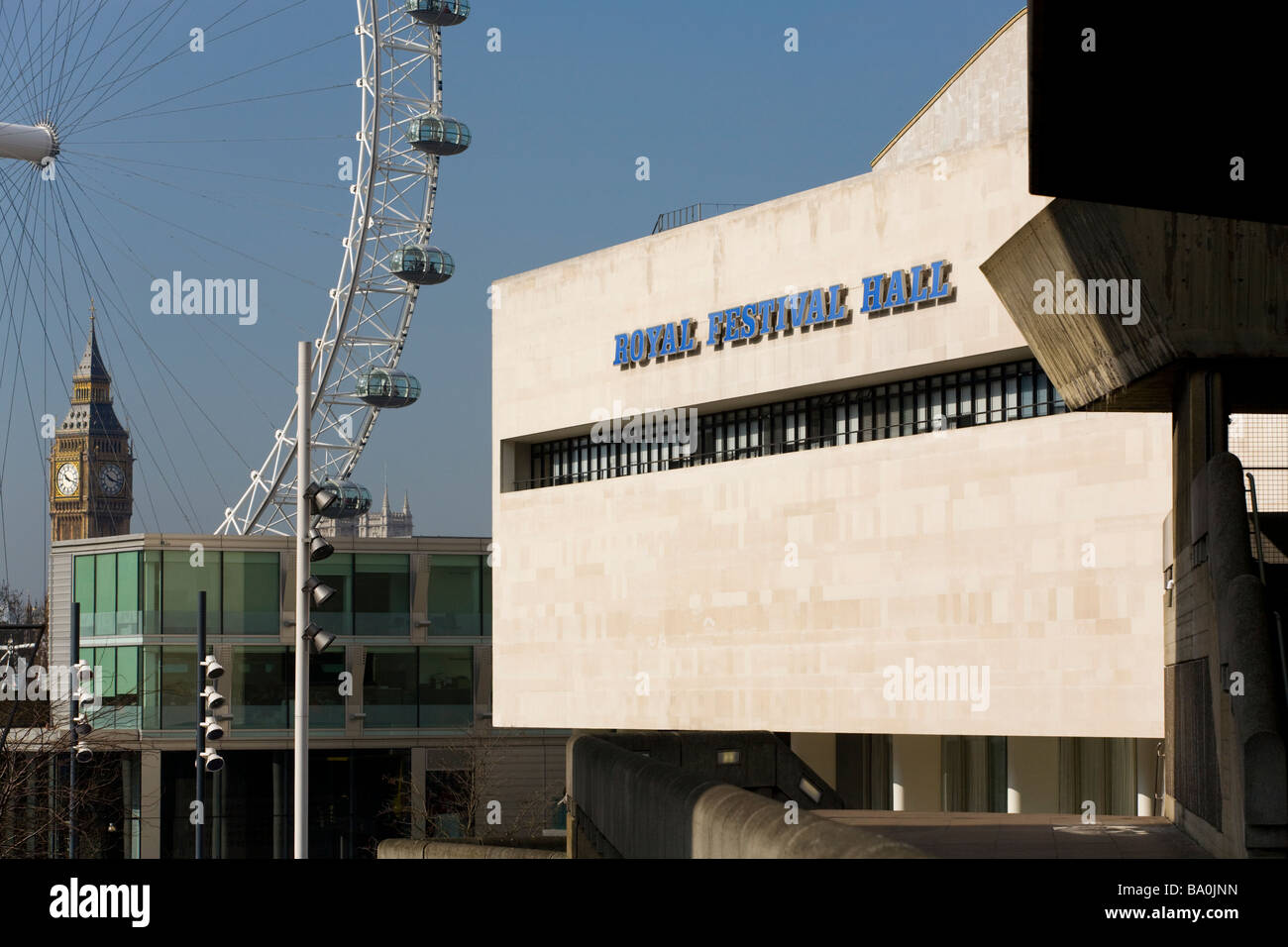 Milenium wheel Banque de photographies et d’images à haute résolution ...