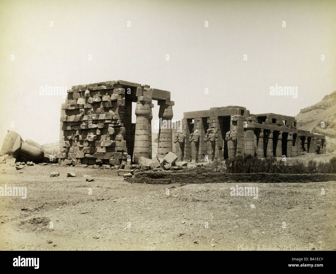 Ramesseum temple Banque de photographies et d’images à haute résolution ...